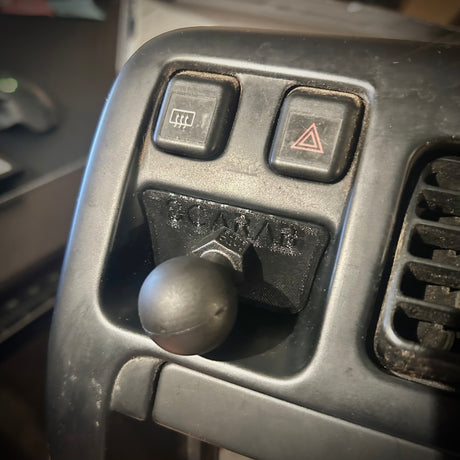 3rd Gen 4Runner Phone Mount – Opt Offroad